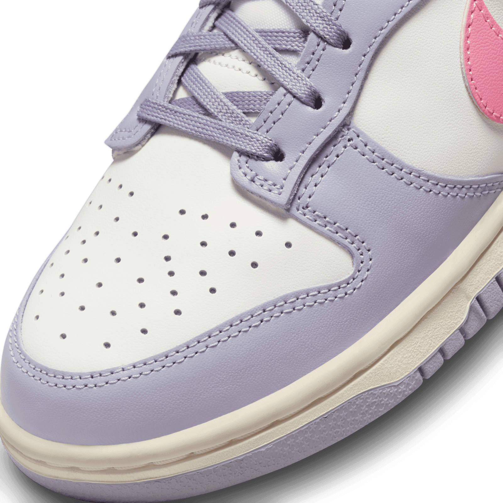 nike dunk easter chalk